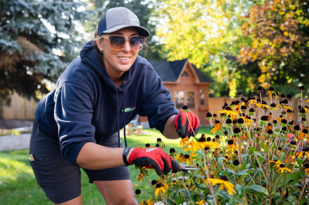 5 Landscaping Maintenance Basics | Earthscape