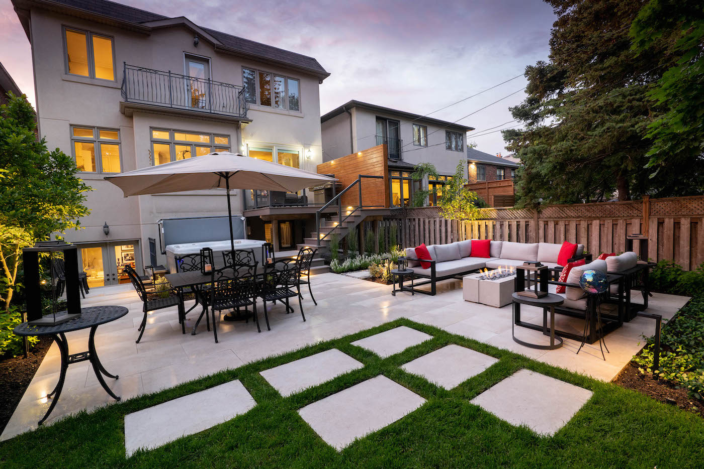 Pretty in Porcelain | Earthscape Landscape Design & Build